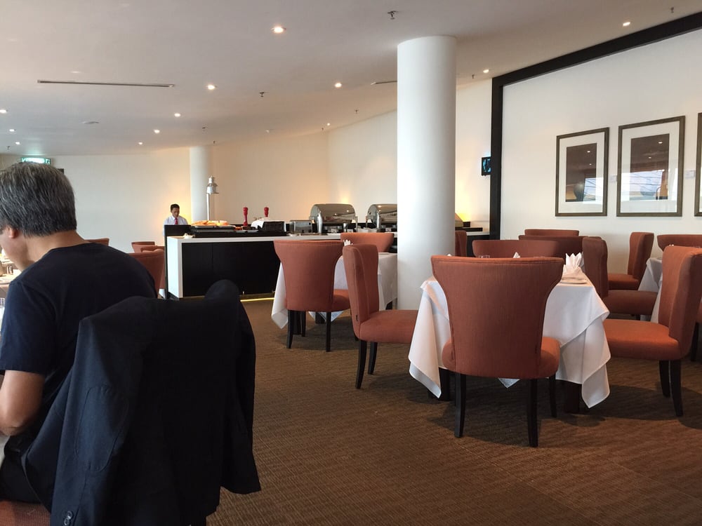 MAS Golden Lounge - 35 Photos & 12 Reviews - Airport Lounges - Darul ...