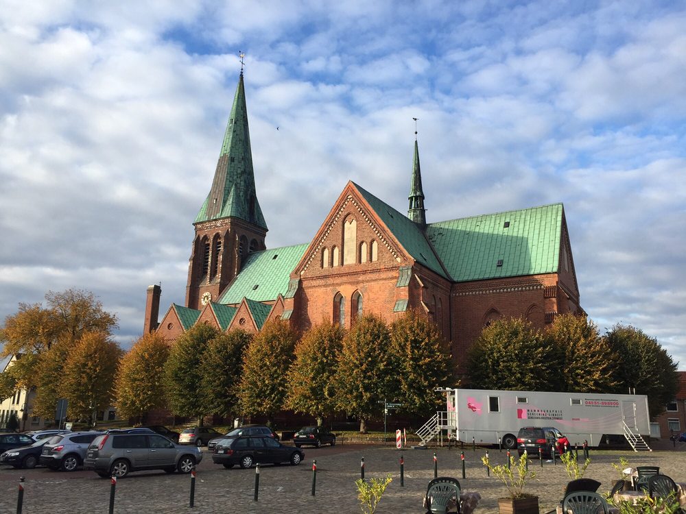 Meldorfer Dom St. Johannis Kirche - Churches - Klosterhof 19, Meldorf ...
