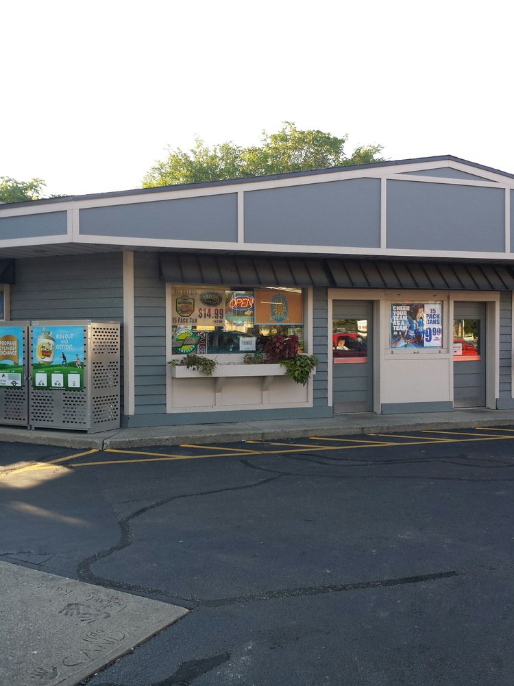 GoLo - Gas Stations - 102 W Buffalo St, New Buffalo, MI - Phone Number ...