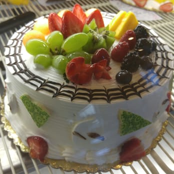 Koko Bakery - 156 Photos & 150 Reviews - Bakeries - 3710 Payne Ave ...