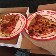 Mystic Pizza - 370 Photos & 504 Reviews - Pizza - 56 W Main St, Mystic ...