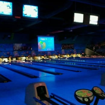 The Strike Zone - 27 Photos & 13 Reviews - Bowling - 380 Millennium ...
