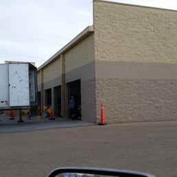 Walmart Supercenter - 10 Photos & 11 Reviews - Grocery - 2900 S Pacific ...