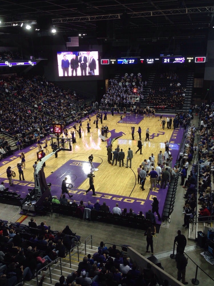 Grand Canyon University Arena - 44 Photos & 26 Reviews - Stadiums ...