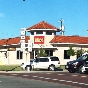 Wells Fargo Bank - Banks & Credit Unions - 9508 Garland Rd, Dallas, TX ...