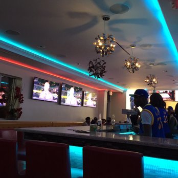 Code Red Restaurant & Lounge - 59 Photos & 31 Reviews - Caribbean ...