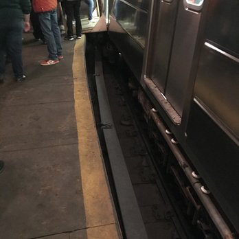 MTA - City Hall Subway Station - 14 Photos - Public Transportation - 18 ...