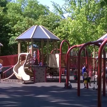 Oakley Playground in Deming Park - 20 Photos - Playgrounds - 500 S ...
