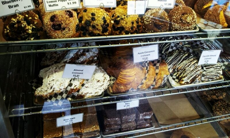 Patisserie Daniel - 12 Photos & 11 Reviews - Bakeries - 1729 Cook ...