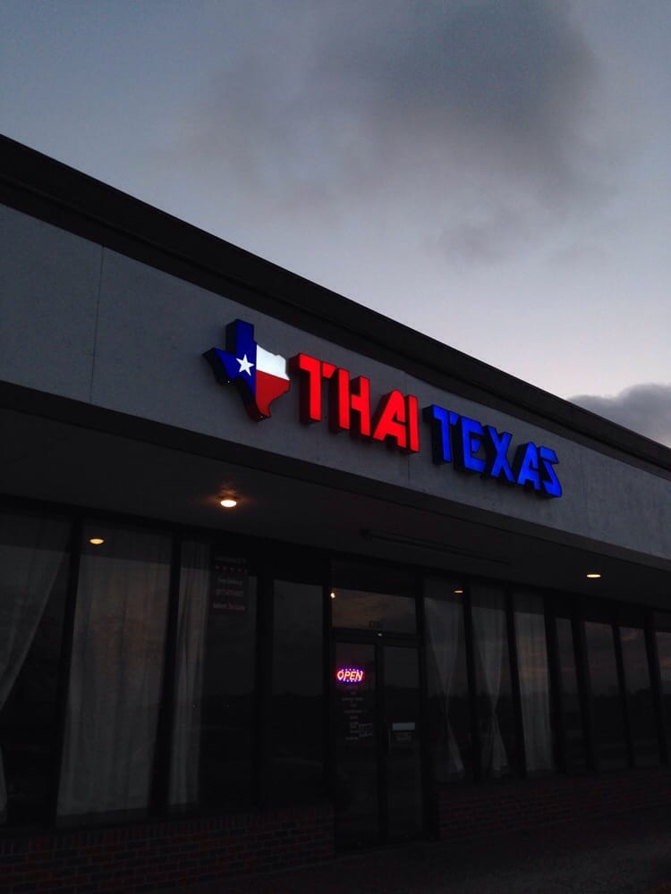 Thai Texas - 202 Photos & 180 Reviews - Thai - 5736 SW Green Oaks Blvd ...