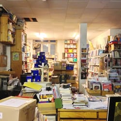 Comic-Laden Kollektiv - 14 Photos - Comic Books - Fruchtallee 130 ...