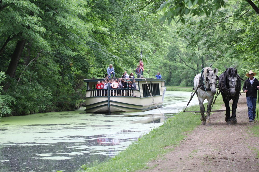 Historic Roscoe Village - 29 Photos - Tours - 600 N Whitewoman St ...