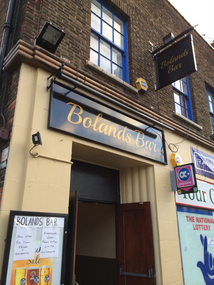 Bolands Bar - Pubs - 2 Union Street, Wakefield, West Yorkshire, United ...