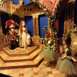 Castle Noel - Temp. CLOSED - 92 Photos & 38 Reviews - Museums - 260 S ...