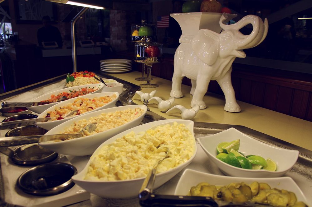 Cuba Lives Restaurant - 49 Photos - Salad - 4590 W 12th Ave, Hialeah ...