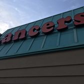 Lancers Restaurant - 212 Photos & 300 Reviews - Diners - 697 N Victory ...