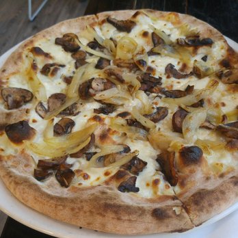 Vivo Pizza + Pasta - 108 Photos & 58 Reviews - Italian - 9301 Bathurst ...