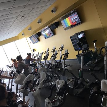 Fitness Formula Clubs Park Ridge - 35 Reviews - Gyms - 826 W Touhy Ave ...