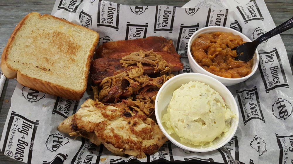 Hog N Bones - 10 Photos & 35 Reviews - Barbeque - 1900 Memorial Dr ...