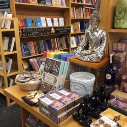 Bookshop Santa Cruz - 98 Photos & 284 Reviews - Bookstores - 1520 ...