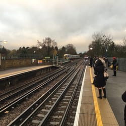 Pinner Tube Station - 16 Photos - Public Transportation - Station ...