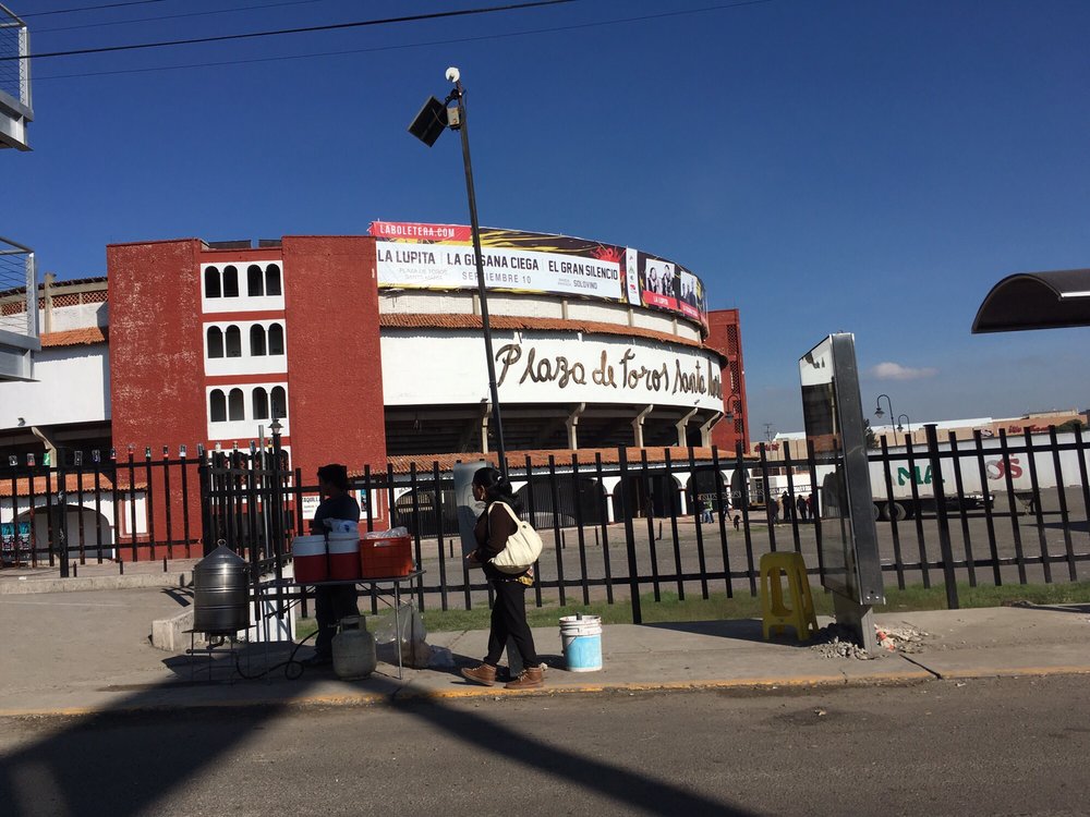 Plaza de Toros Santa María - Stadiums & Arenas - Av. Constituyentes S/N ...