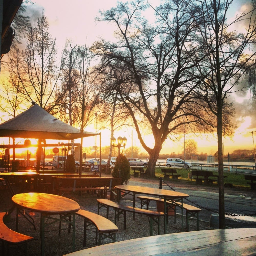 Gernsemer Fährhaus - 12 Photos & 11 Reviews - German - Schifferstraße ...