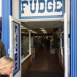 Grandma’s Fudge Factory - 48 Photos & 35 Reviews - Candy Stores - 20 N ...