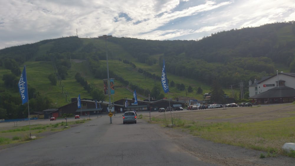 Station Touristique de Stoneham - Ski Resorts - 600 Chemin du Hibou ...