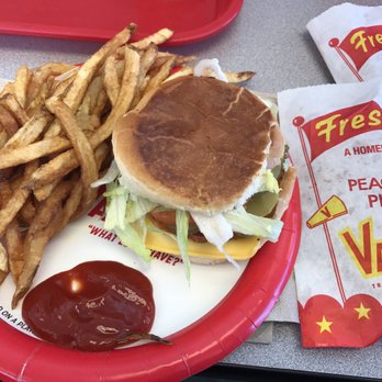 The Varsity - 898 Photos & 1605 Reviews - Burgers - 61 North Ave NW ...