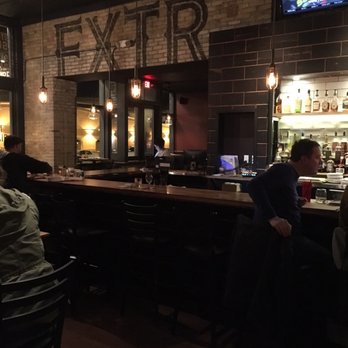 Fixture Pizza Pub - 37 Photos & 57 Reviews - Pizza - 623 S 2nd St ...