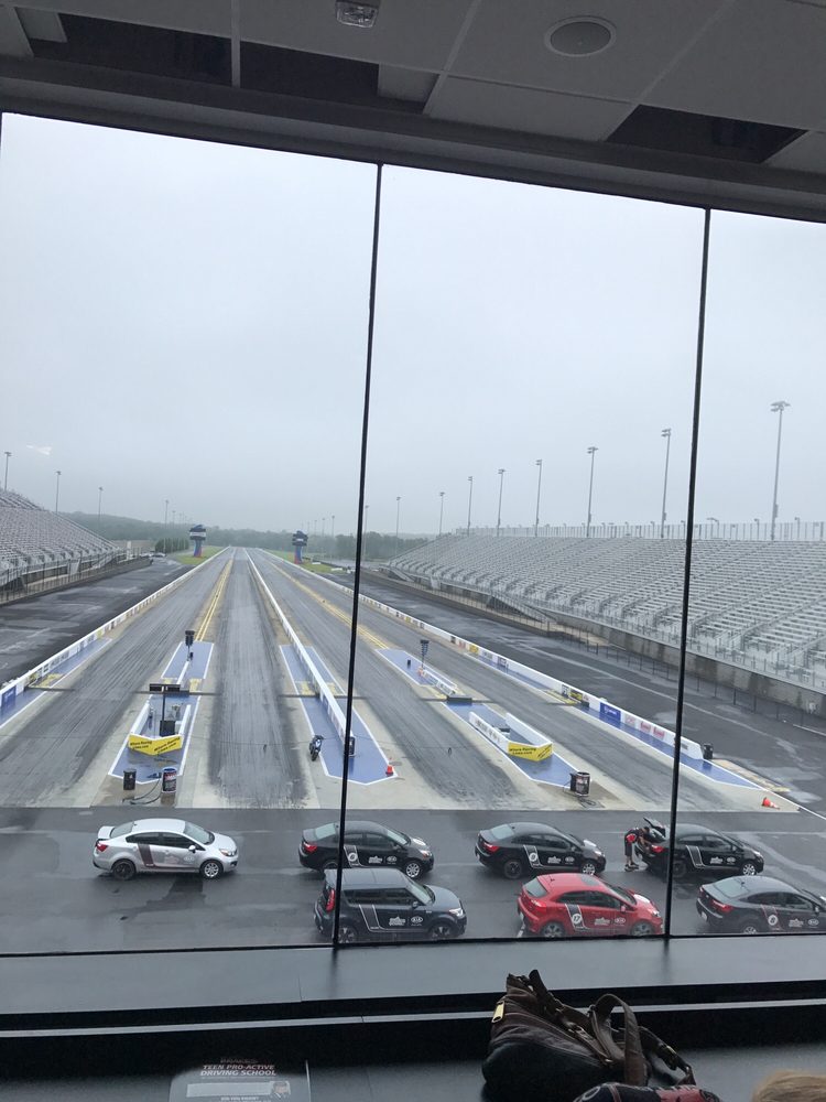 zMAX Dragway - 22 Photos & 13 Reviews - Stadiums & Arenas - 6570 Bruton ...
