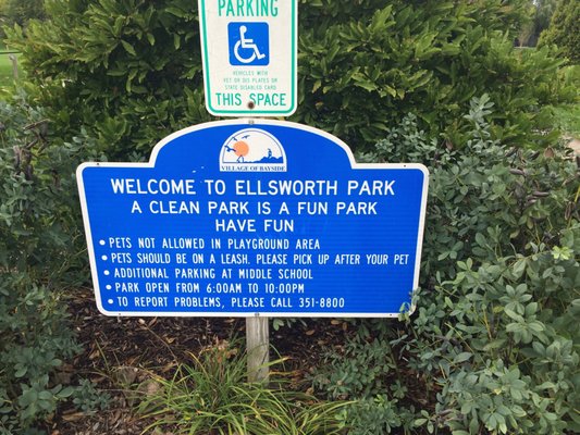 Bayside, WI Map & Directions - MapQuest