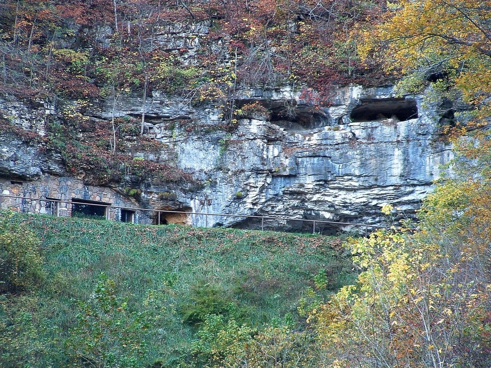 Beckham Creek Cave House - Hotels - Hc 72 Box 45, Parthenon, AR - Phone ...