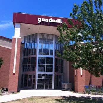 Goodwill - 17 Reviews - Used, Vintage & Consignment - 2010 N Graves St ...