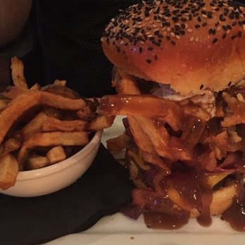 Burger Bar Crescent - 257 Photos & 235 Reviews - Burgers - 1465 Rue ...