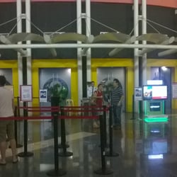 Robinsons Movieworld Manila - Cinema - Pedro Gil cor. Adriatico Street ...