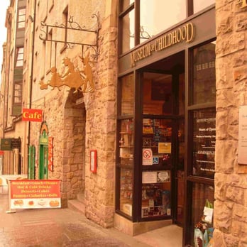 Museum Of Childhood - 54 Photos & 56 Reviews - Museums - 42 High Street ...
