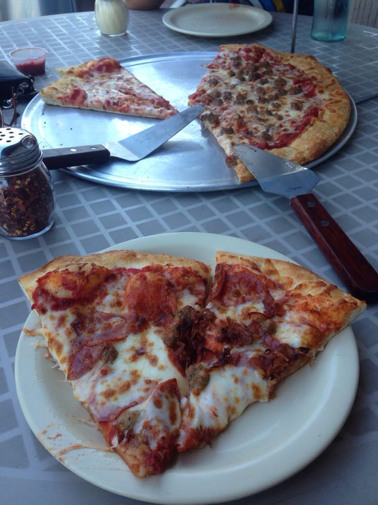 Route 66 Pizza - 20 Photos & 47 Reviews - Pizza - 201 Washington Ave N ...