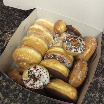 Sesame Donuts - 121 Photos & 244 Reviews - Donuts - 11040 Rancho Carmel ...