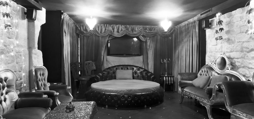 Le WE Club - 28 Photos & 22 Reviews - Adult Entertainment - 83 rue ...