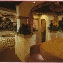 Miami Princess Hotel - Hotels - 4251 NW 11th St, Grapeland Heights ...