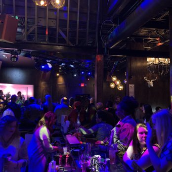 W Karaoke Lounge - 17 Photos & 18 Reviews - Karaoke - 6655 Delmar Blvd ...