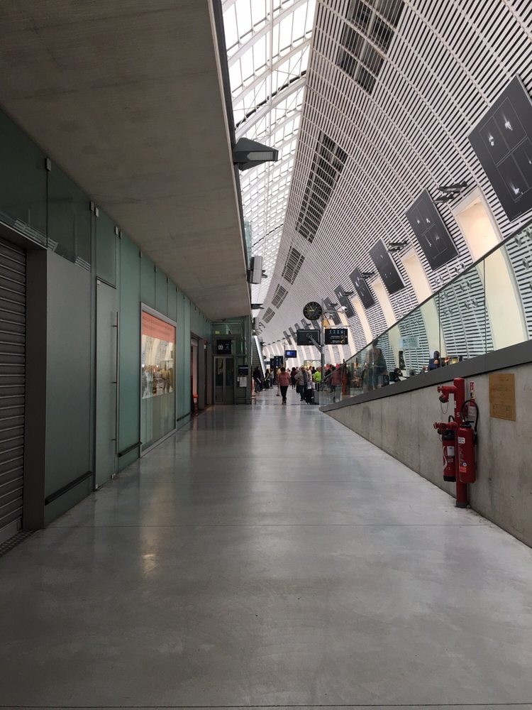 Gare SNCF d’Avignon TGV - 20 Photos & 18 Reviews - Train Stations ...