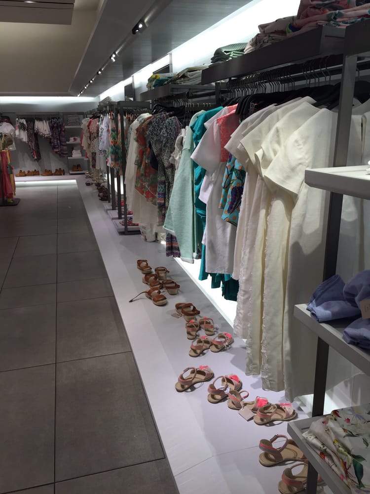 Zara - 23 Photos & 38 Reviews - Women's Clothing - 7014 Camelback Rd ...