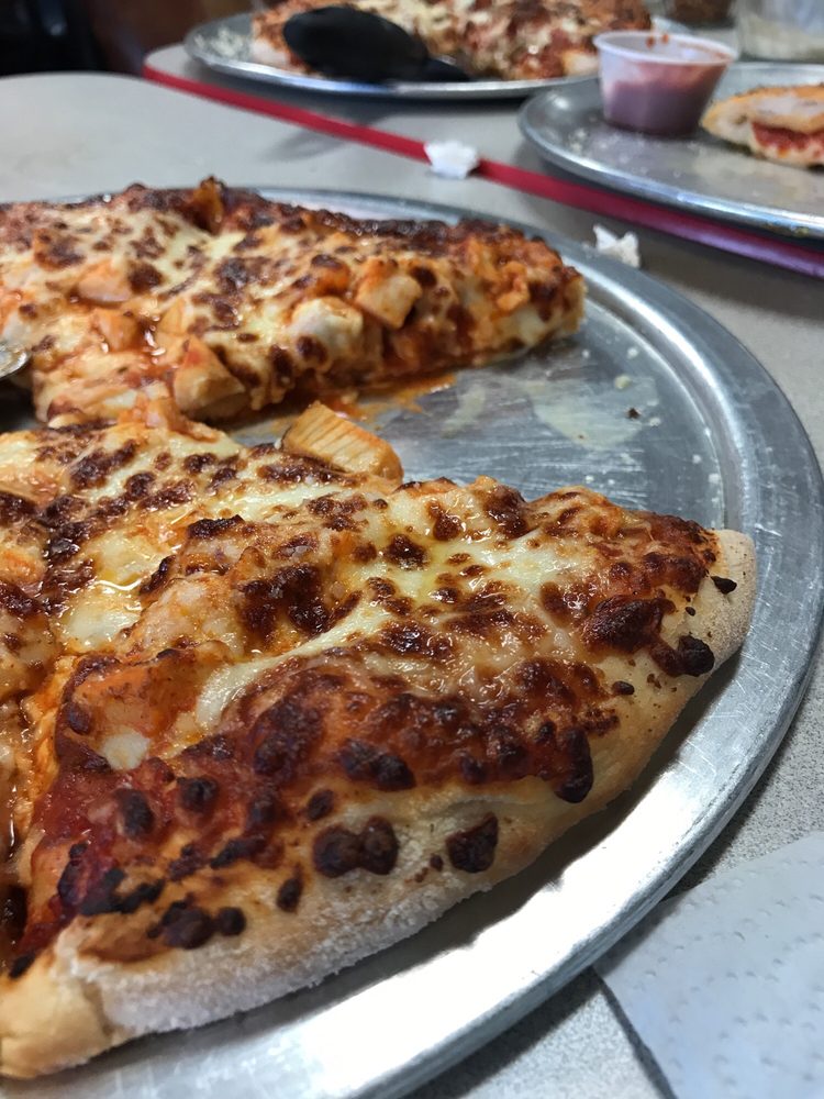 Lions Pizza Den - Pizza - 113 N Cannon St, Woodbury, TN - Restaurant ...