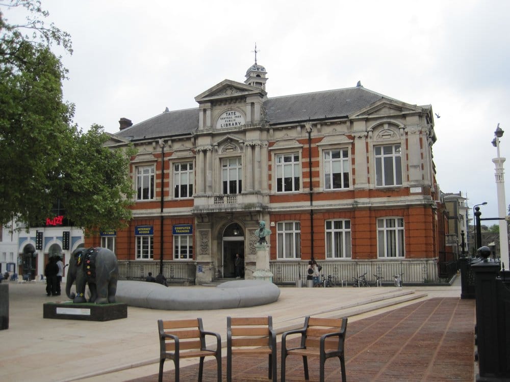 Brixton Library - Libraries - Brixton Oval, Coldharbour Lane/ Herne ...