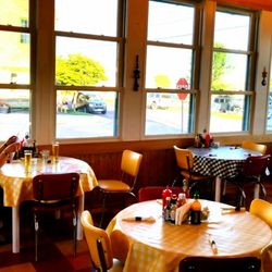 Manypenny Bistro - 42 Photos & 27 Reviews - Pizza - 201 Manypenny Ave ...