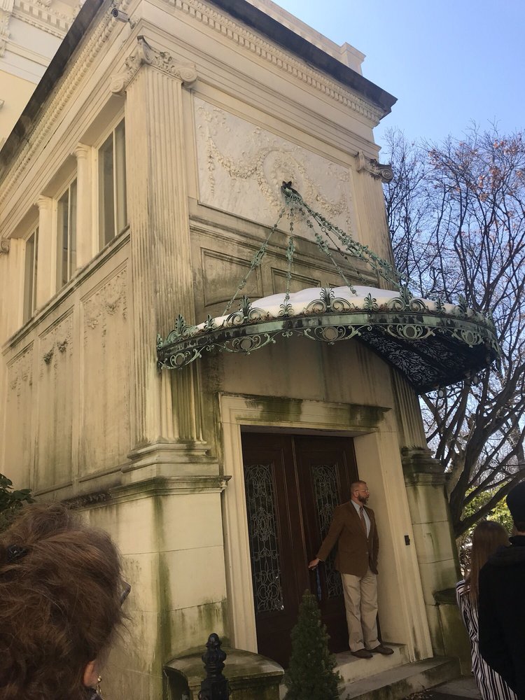 Evergreen Museum & Library - 13 Photos - Museums - 4545 N Charles St ...