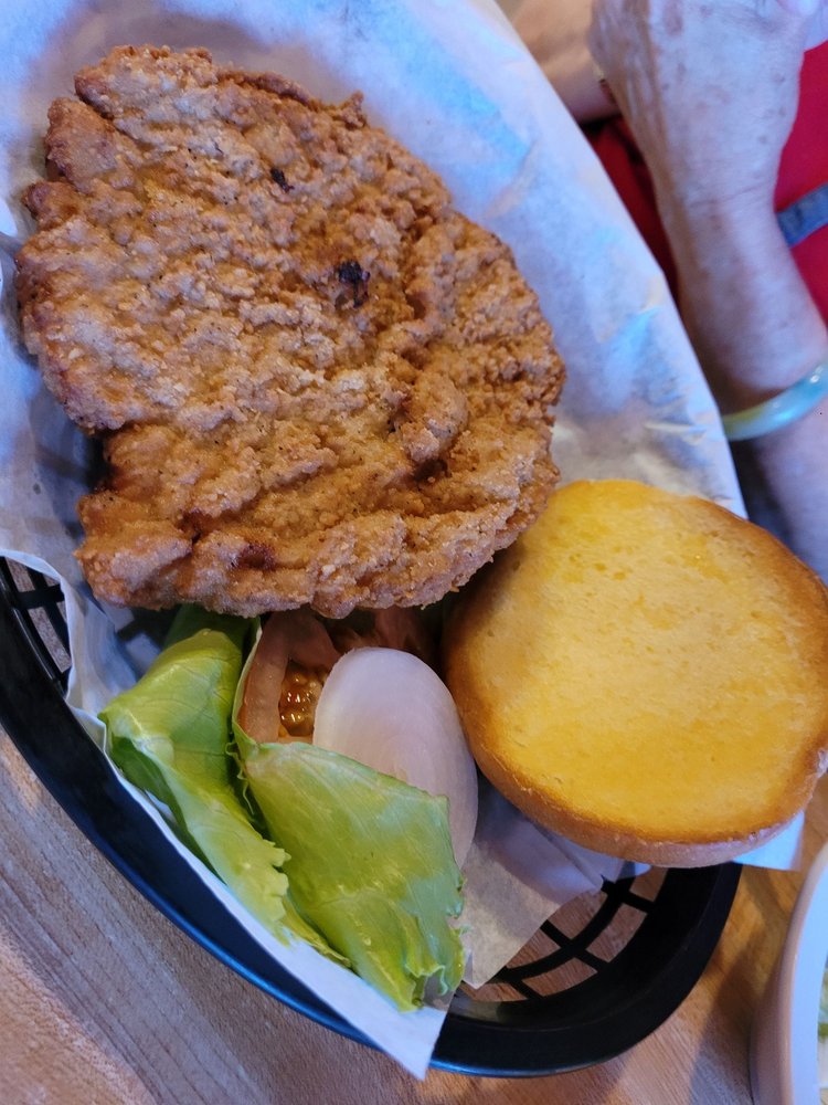 Hialeah Club, Goofy Ridge | Roadtrippers